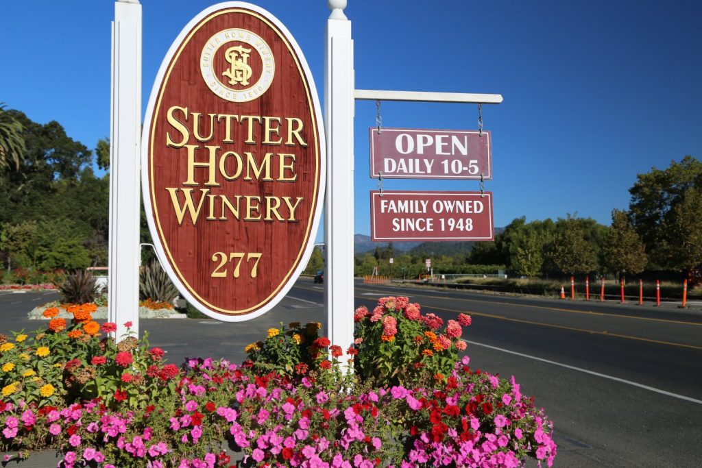 Sutter Home Chardonnay - WinePig - Wine and spirit merchant